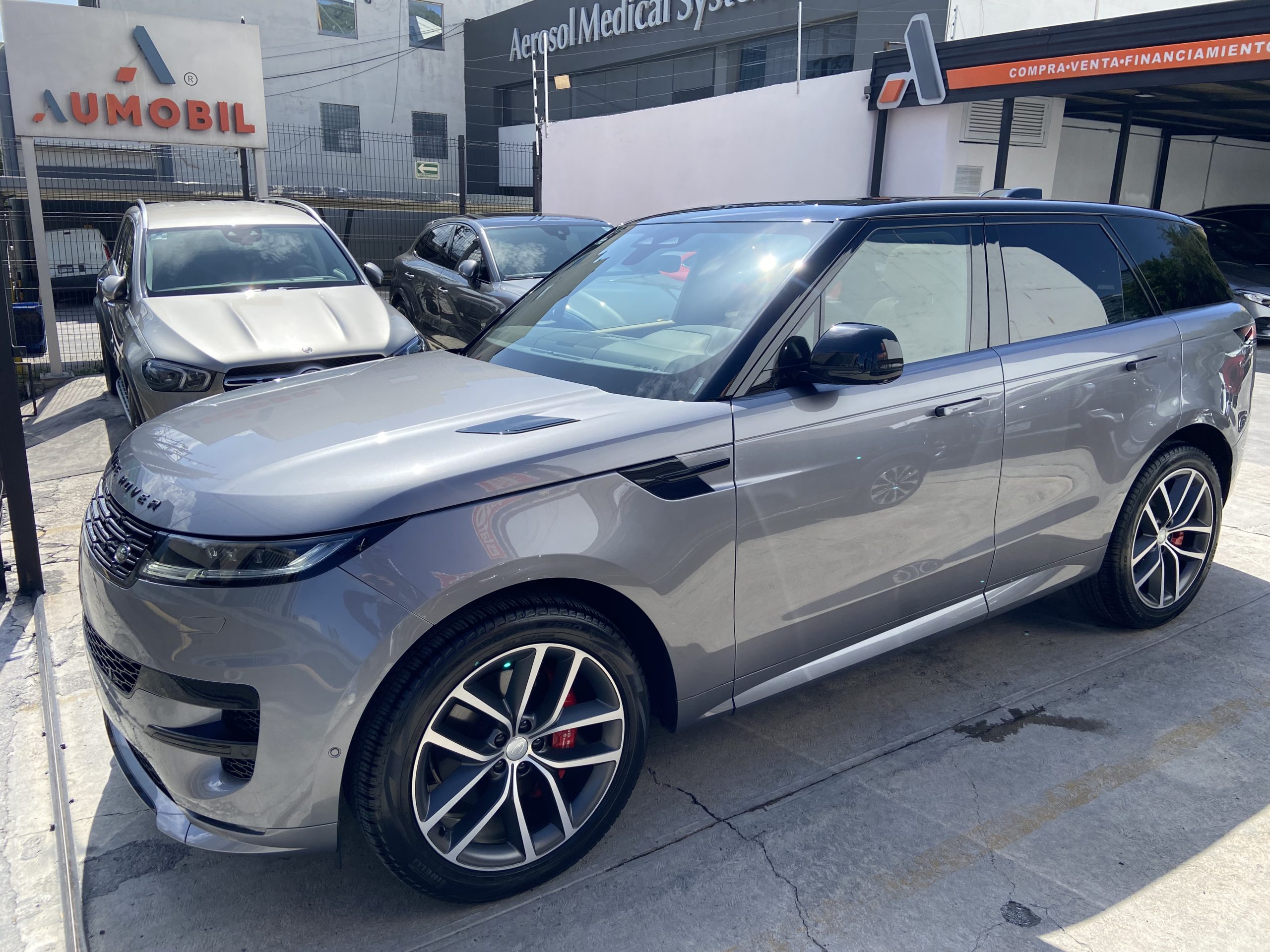 Range Rover Sport 3.0 Dynamic - Aumobil